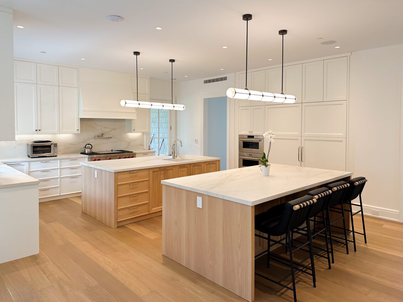 Double Island Traditional Kitchen | Spectrum Fine Cabinetry